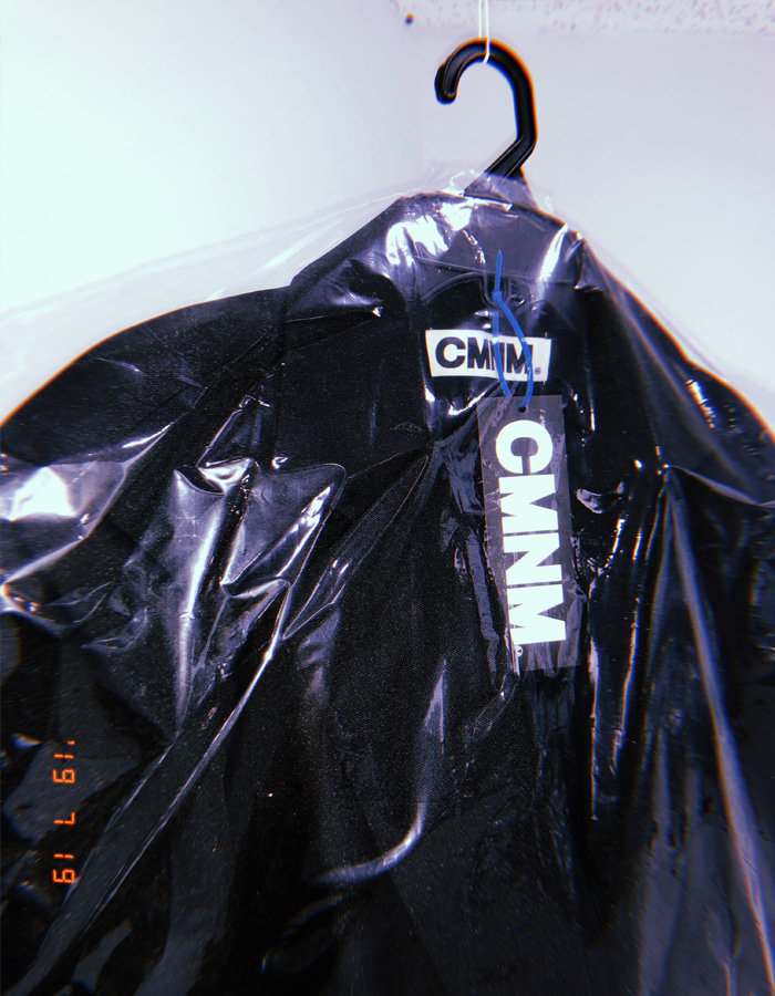 씨엠엔엠스튜디오 [CMNM COLLECTION] CROP JACKET