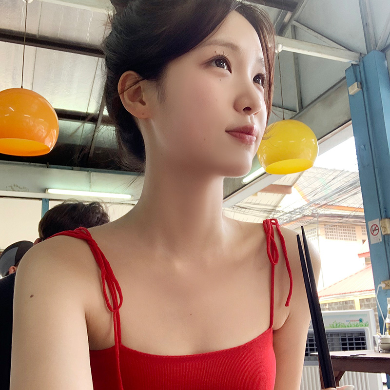 아뜨랑스 (여름뷔스티에/여리포인트템/리본끈♥)🚚부분당일발송 주문폭주 소브 리본끈 크롭 뷔스티에 여름 여름니트 흠뻑쇼 민소매 나시 스퀘어넥 니트 nt4541