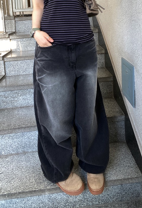 나의나인 emboss dyed denim