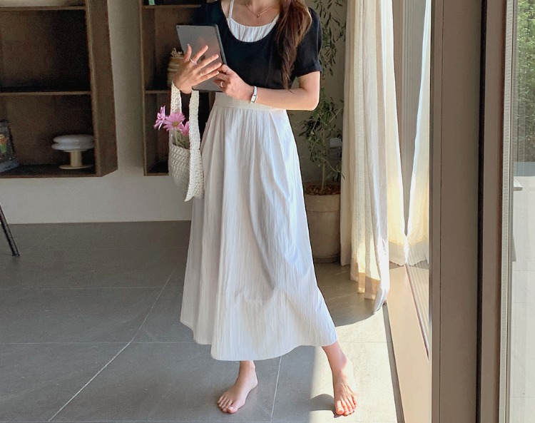 리리앤코 리에츤 배색 레이어드 맞주름 롱 원피스 끈조절 자체제작 여름 신상 여름옷 바스락 데일리룩 배색원피스 레이어드원피스 A라인 플레어 퍼프 나시원피스 휴가룩 페미닌