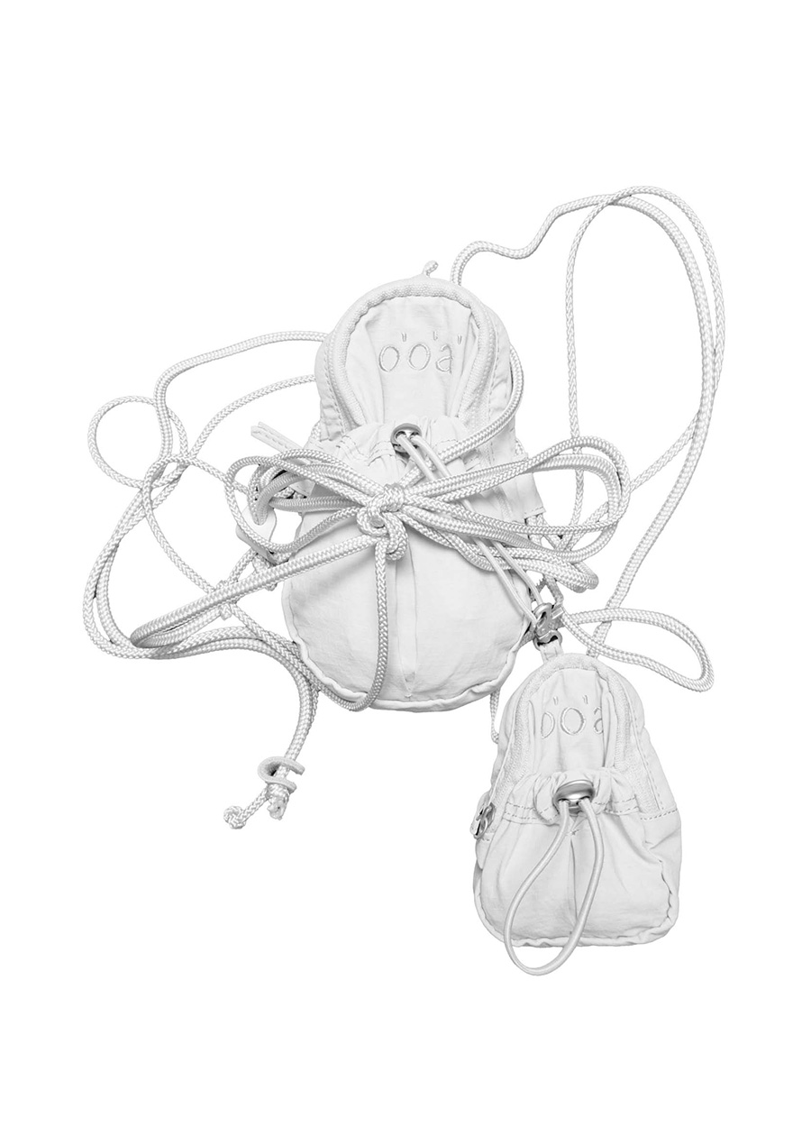 우화 DOUBLE POCKET STRING CROSS BAG WHITE