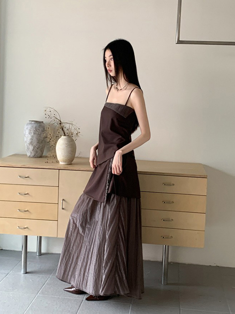 크루디 Folded Sleeveless & Frill Wrap Skirt