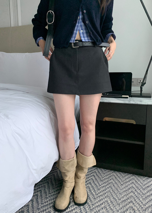 유어제이 [24FW] 라니 울 로우 미니 스커트 (2 color)