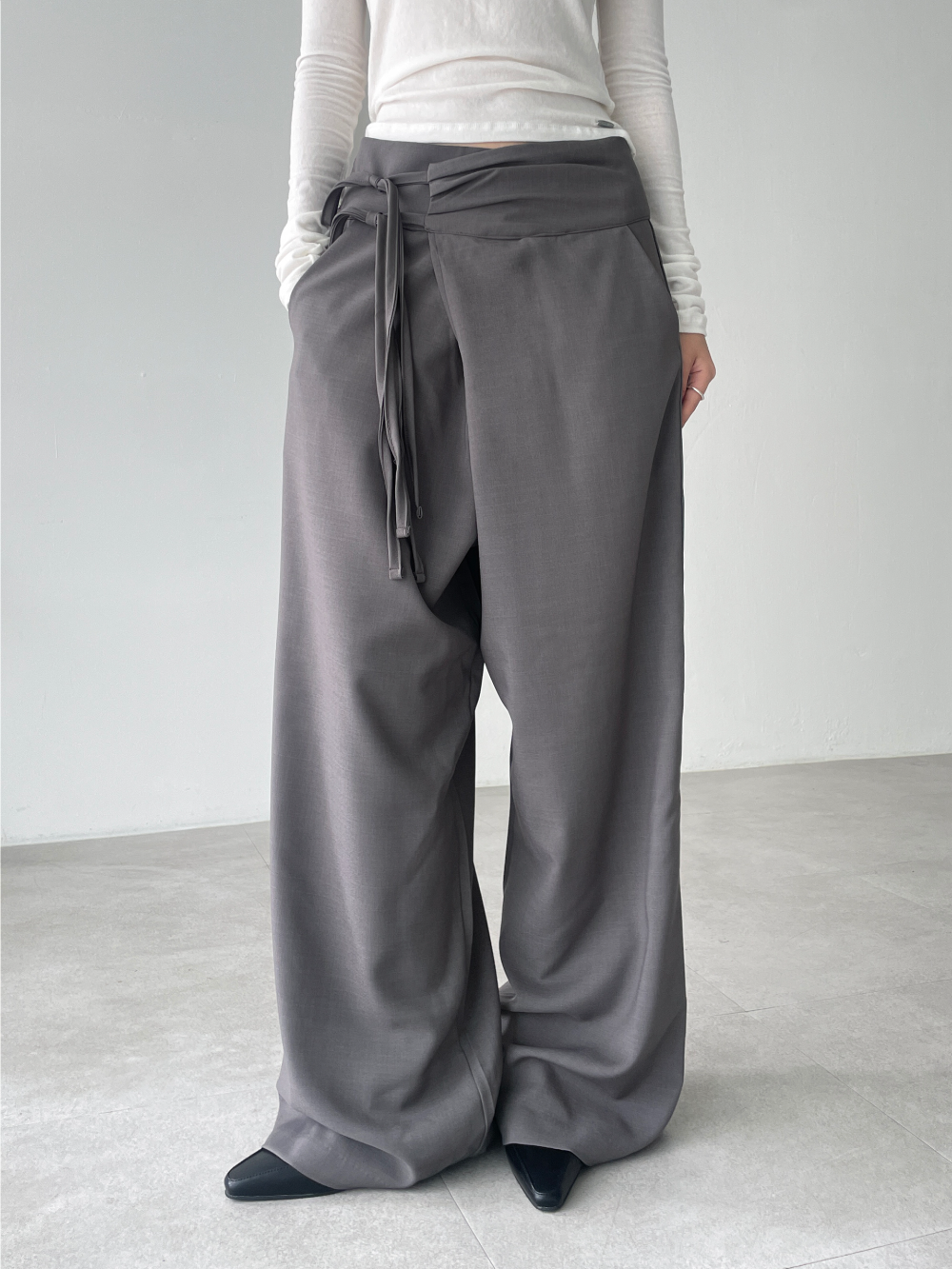 으나카이브 effle wrap slacks (2color)