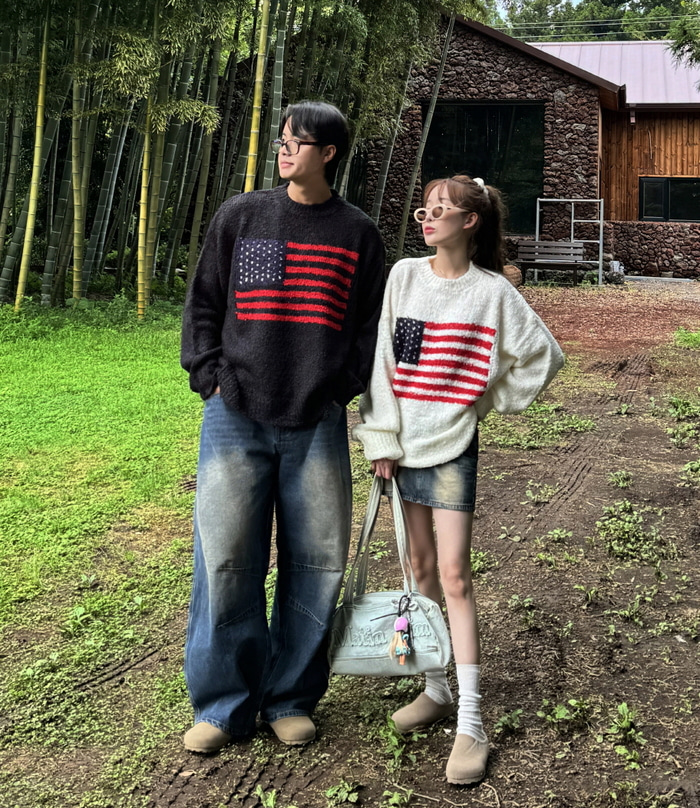엄라이브 촉감대박세트가능 남녀공용 성조기 아메리카 오버핏 니트 청스커트 데님 미니 스커트 와이드팬츠 세트 커플룩 시밀러룩 데이트 데일리 커플니트 빅사이즈 봄 가을 겨울