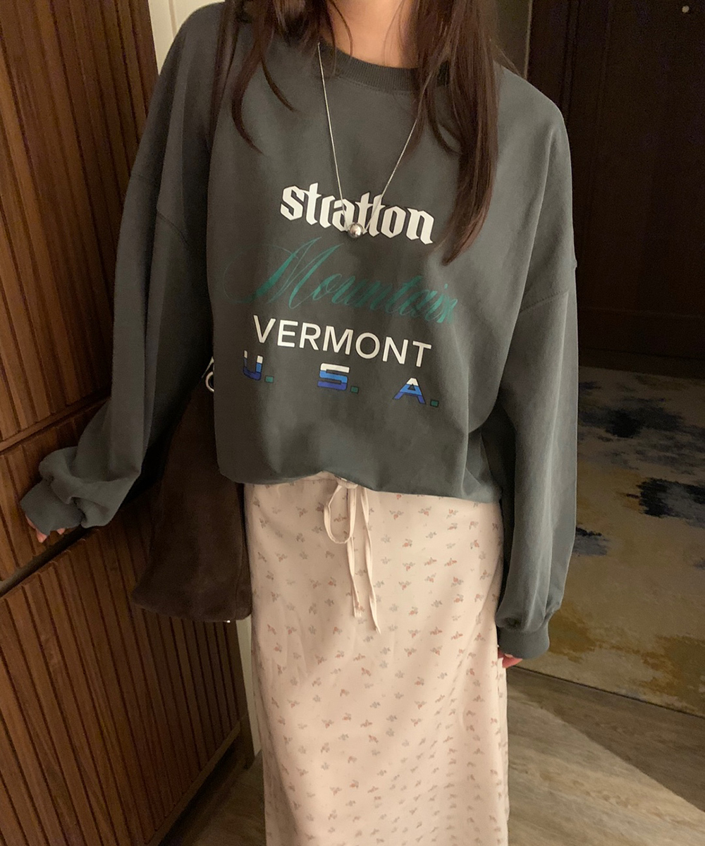 버나뎃 슬러브 스트래턴 맨투맨 (2col) slub