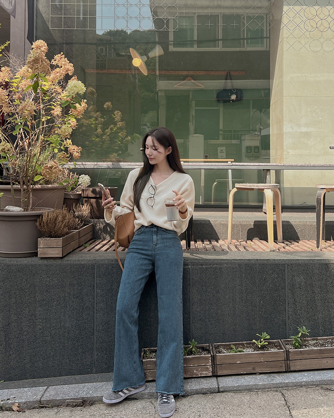 메이빈스 당일발송 코옌 일자핏 데님 팬츠가을 간절기 청바지 데님바지 일자핏청바지 스트레이트 캐주얼 데이트룩 출근룩 스트릿 캐주얼 데일리룩 기본템 꾸안꾸 청순