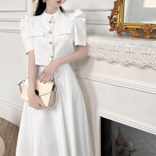 위드포에버 블랙l당일배송하객룩투피스세트여름신상 베이직 심플 골드 라운드 싱글버튼 하이넥 퍼프 언발 반팔 크롭 자켓 여름자켓 플레어 하이웨스트 롱스커트 투피스 셋업