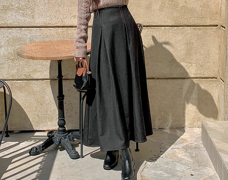 리리앤코 넨셔리아 데님 스티치 뒷밴딩 맞주름 롱 스커트가을신상 가을코디 가을하의 가을스커트 데님롱스커트 데님치마 스티치데님 여성롱스커트 맞주름스커트 가을롱스커트 데님룩