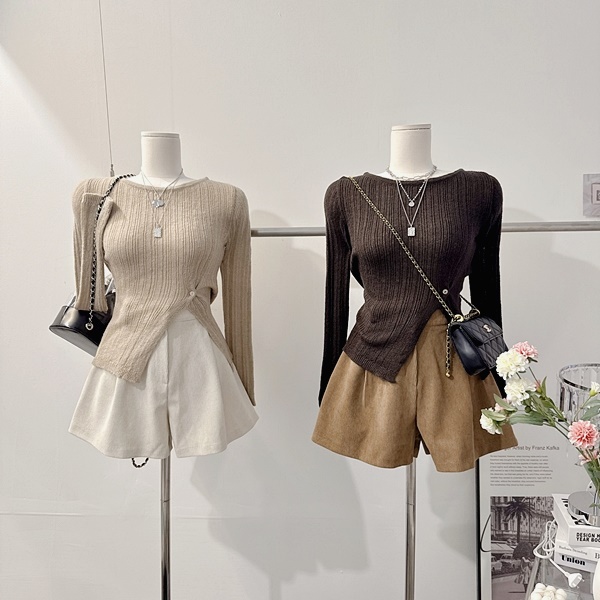 이프유마인 당일발송 Y2k하이틴유니크 겨울 헤리엇 섹시 글램 슬림 타이트 라운드넥 사이드 라인 버튼 언발 사선 트임 레이어드 이너 무지 골지 긴팔 크롭 니트