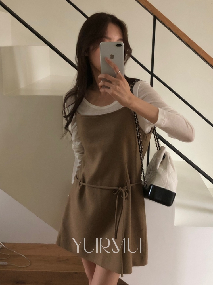 유이르무이 riette 리에뜨 볼리 울 스트링 레이어드 A라인 뷔스티에 슬리브리스 미니 원피스 2color