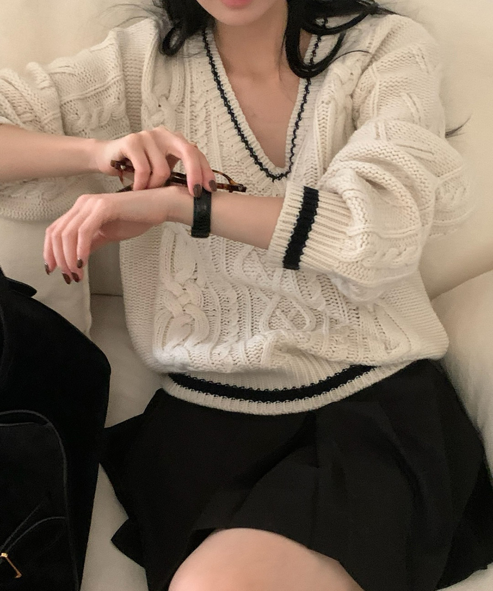 버나뎃 컴히얼 휘셔 브이 니트 (2col) comehere