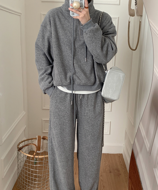 포앤바이앤 5색 융기모 테리 트레이닝 세트 반지퍼 하이넥 스트링 기모 맨투맨 티셔츠 And 밴딩 일자 스트레이트 팬츠 셋업 츄리닝세트 겨울 한파 따뜻한 이지룩 원마일웨어