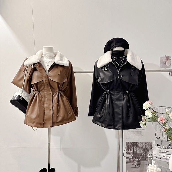 이프유마인 연말룩파티룩하객룩 겨울 소나 가죽 레더 밍크 퍼 카라 배색 오버핏 슬림핏 하이넥 버클 스트링 블루종 집업 하프 크롭 숏 무스탕 코트 패딩 자켓 점퍼
