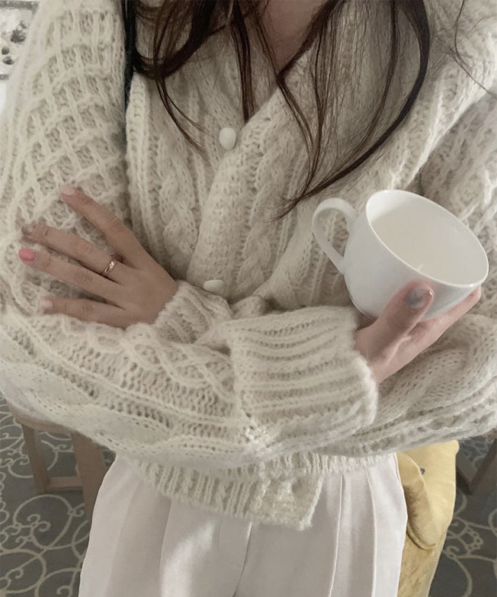 버나뎃 [당일 아이]Pyt 콩 꽈배기 가디건 (3col) 프영띵 프리티영띵