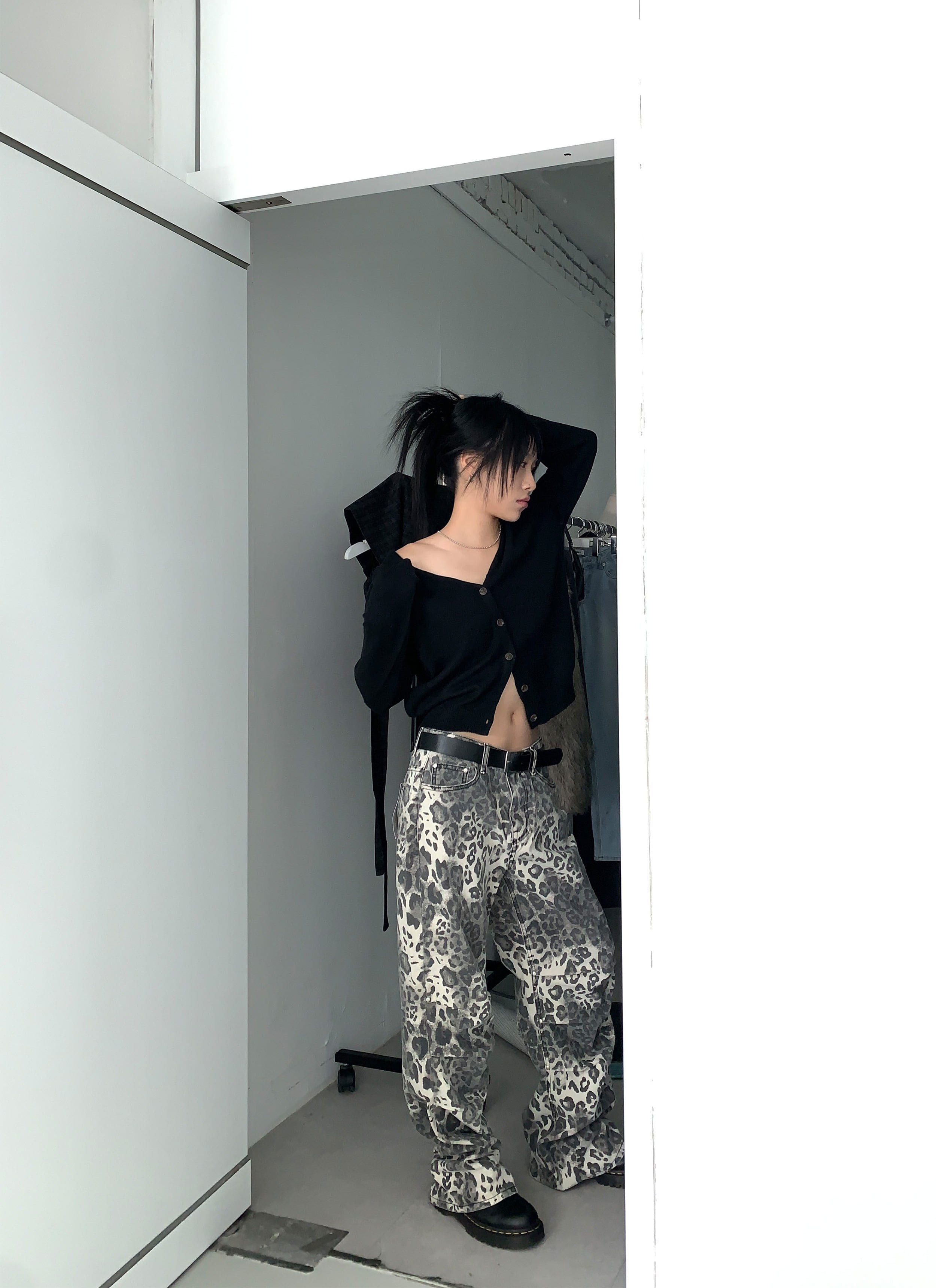이이알하우스 Leopard tug pants (2C)