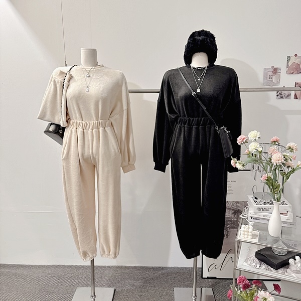 이프유마인 맨투맨팬츠set꾸안꾸룩 겨울 알파카 융기모 밍크 퍼 후리스 플리스 오버핏 루즈핏 라운드넥 무지 긴팔 롱 맨투맨 밴딩 조거 팬츠 투피스 트레이닝 세트