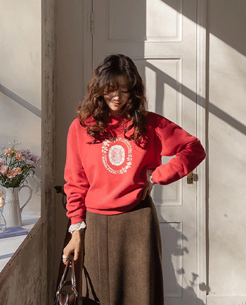 리린 로즈 레이스패치 양기모 맨투맨 티[size:F(55~66반)]