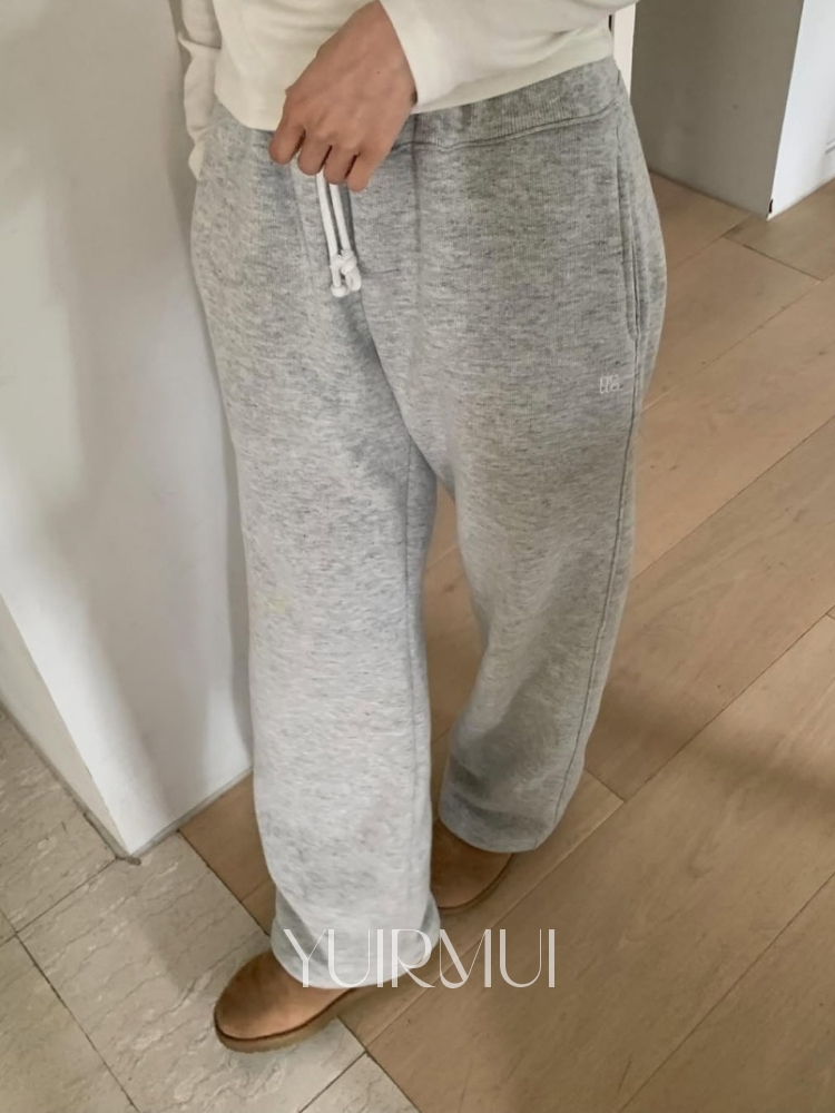 유이르무이 riette 리에뜨 라우드 울 기모 스웻 밴딩 와이드 팬츠 2color