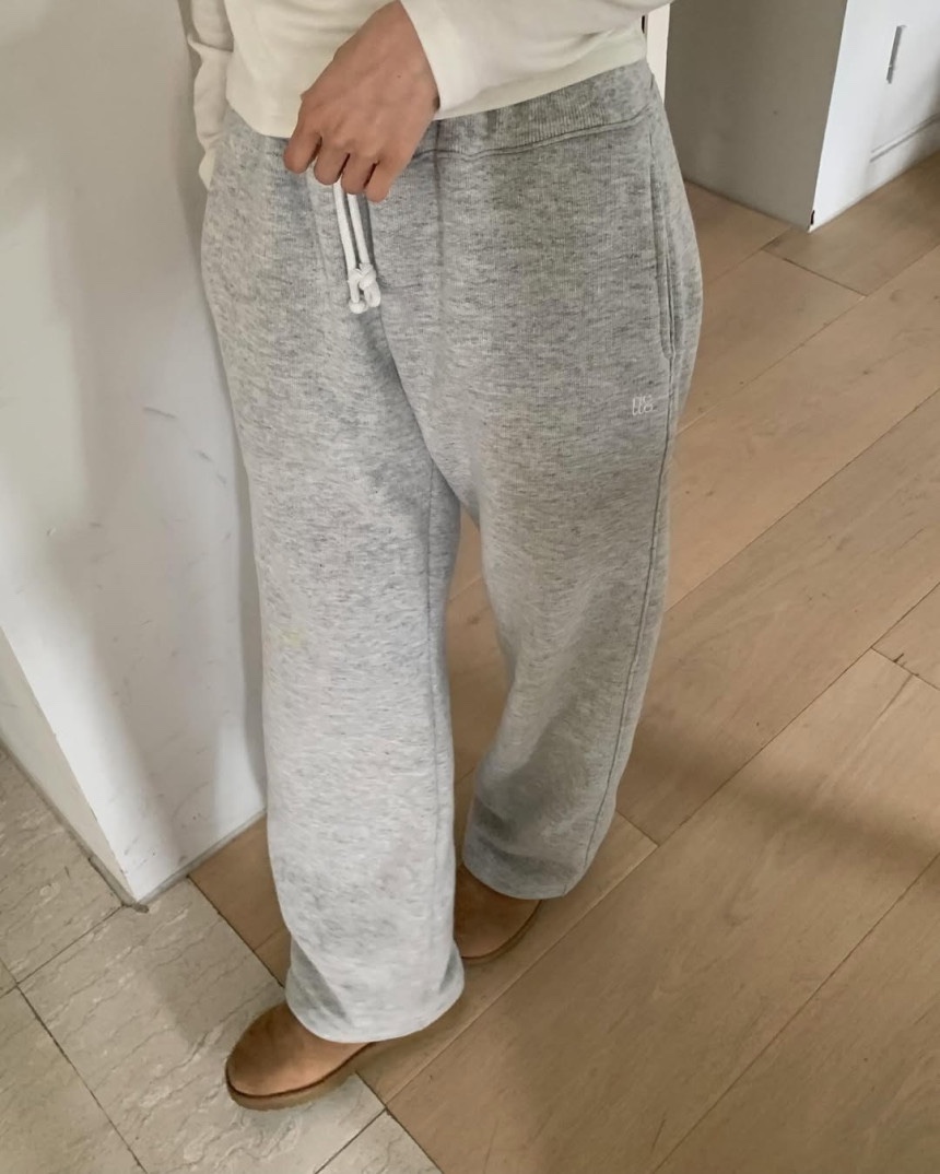 올마이탄 아이 당일 / riette 리에뜨 라우드 스웻 팬츠 밴딩 일자 와이드 바지 집업 세트가능 (2col)