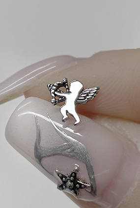 루비문 Vintage baby cupid piercing