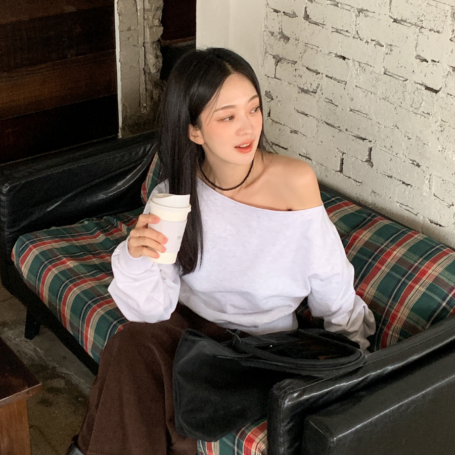 아더먼데이 여리핏💗데일리 리리 오프숄더 맨투맨 봄신상 봄맨투맨 여리핏맨투맨 여리여리 루즈핏맨투맨 무지 여자데일리맨투맨 봄신상 봄맨투맨