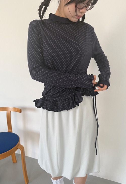 어나더랭귀지 dot frill string T