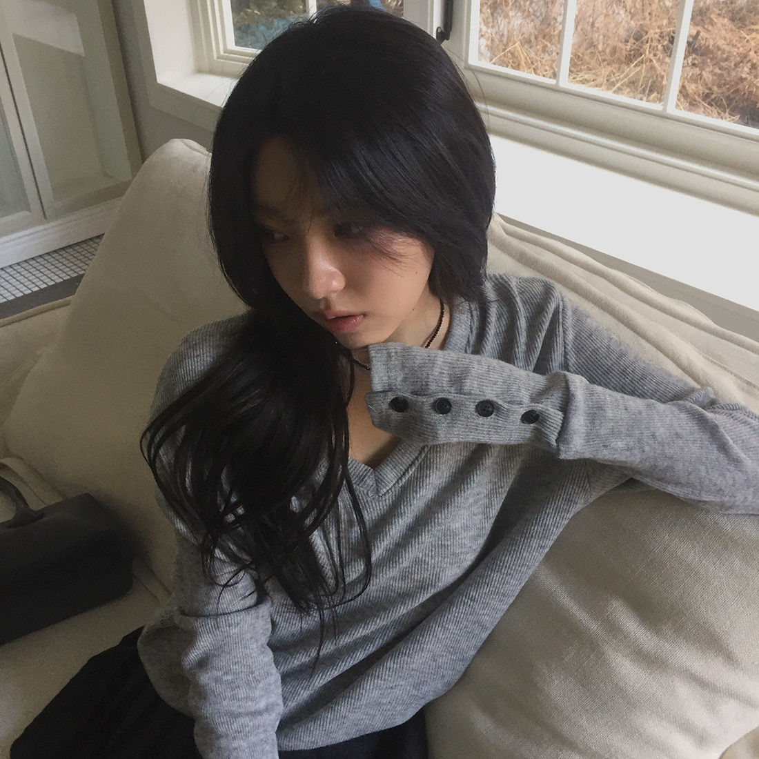 크림치즈마켓 글린 단추 골지 브이넥 니트 - nt