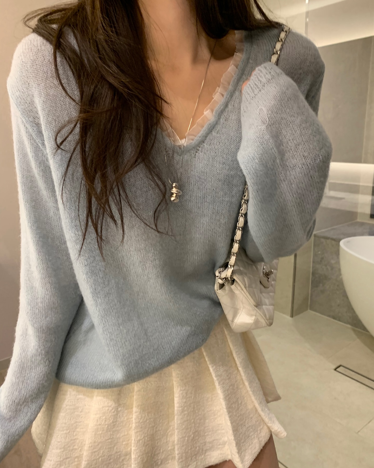 지니즈 25ss 포스터 솔레이스 니트 (3color)