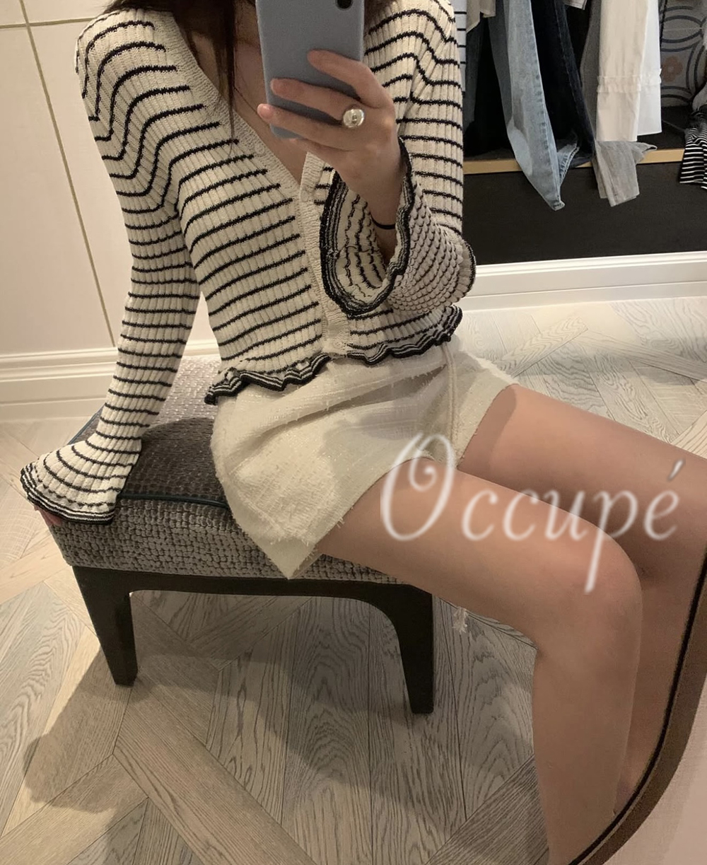 오큐페 [블랙당일]포스터 디저트 린넨 가디건 (2col) poster 스트라이프 단가라니트