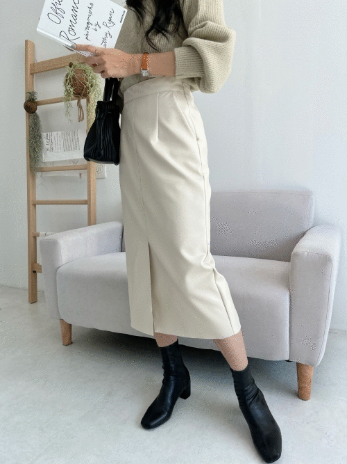 💝신상인기💝 하인드 핀턱 슬릿 레더스커트 롱스커트카고스커트플리츠스커트핀턱스커트밴딩스커트청치마플레어스커트가을원피스라이더자켓가죽자켓가죽반바지파티룩데일리