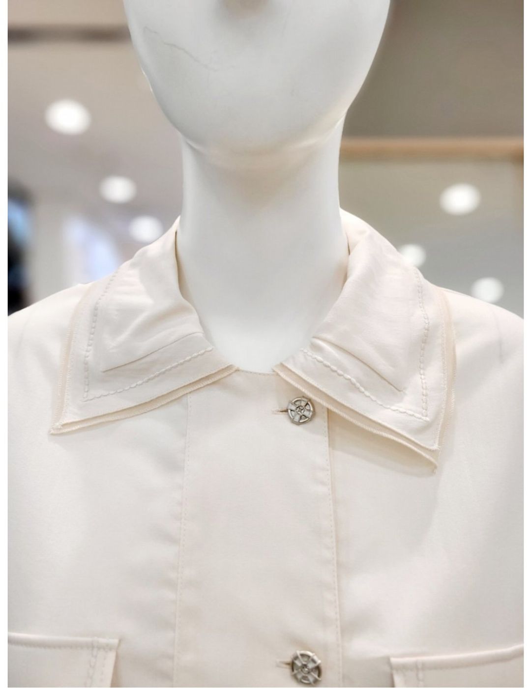 포스티 W몰 나이스클랍 A224pwb903 카라 포인트 아우터 블라우스