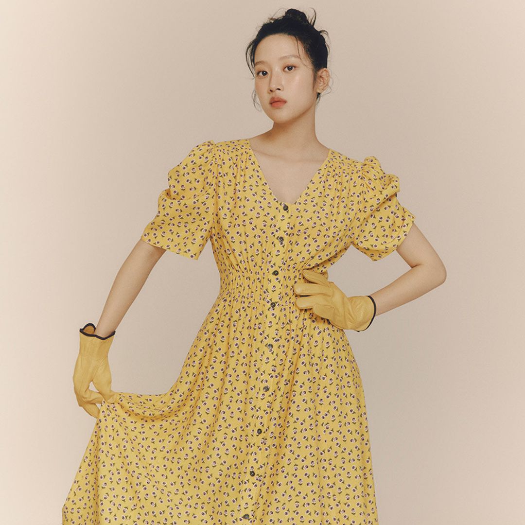 포스티 온앤온 잔꽃 프린트 스모킹 원피스 New2mo529