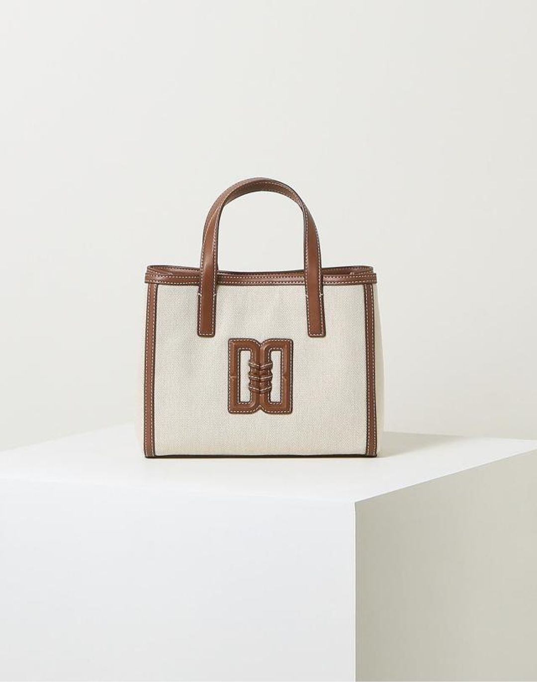 포스티 22fw 닥스 Acc 여성 베이지 Dd로고 가죽배색 캔버스 토트백dcba2f973i2