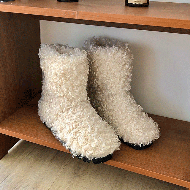 3컬러 양털 어그부츠 귀여운 퍼 레그워머 겨울 부츠 워커 로퍼 슬리퍼 샌들 롱부츠 롱워커 지퍼 리본 체크 도트 스트링 스트랩 끈 배색 무지 편한 쿠션 거실화 빅사이즈 오동 신발