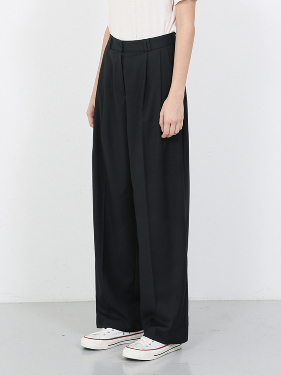 W89 투턱 와이드 슬랙스_블랙