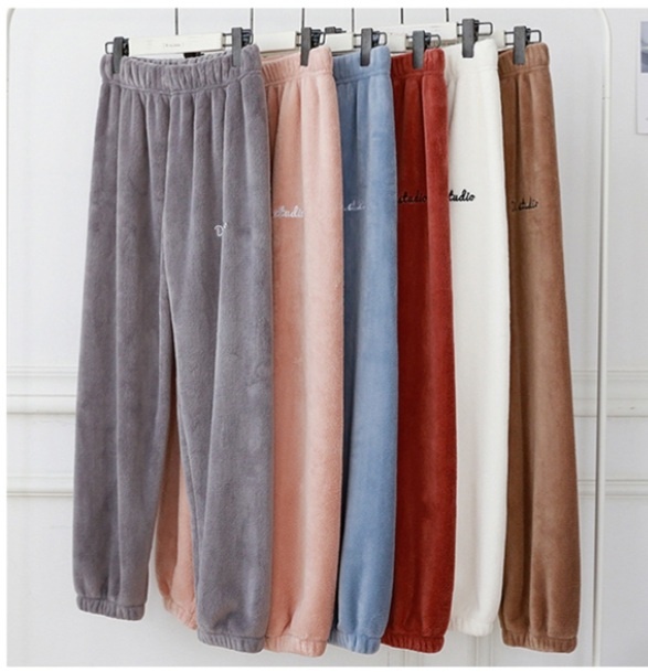 으니샵 블랙당일출고 남성사이즈추가 밍크수면잠옷바지 커플잠옷 남자잠옷바지 여자잠옷바지 겨울잠옷바지 남성수면바지 여성수면바지 커플룩 커플수면바지 극세사 파자마 집순이 자수