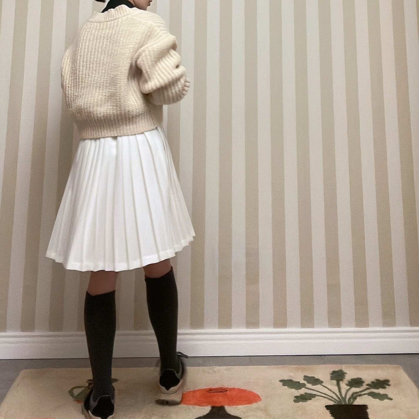 ~77 무릎기장 버뮤다 테니스 아코기언 주름치마 플리츠 밴딩 미디 스커트옆지퍼 뒷밴딩 하이웨스트 A라인