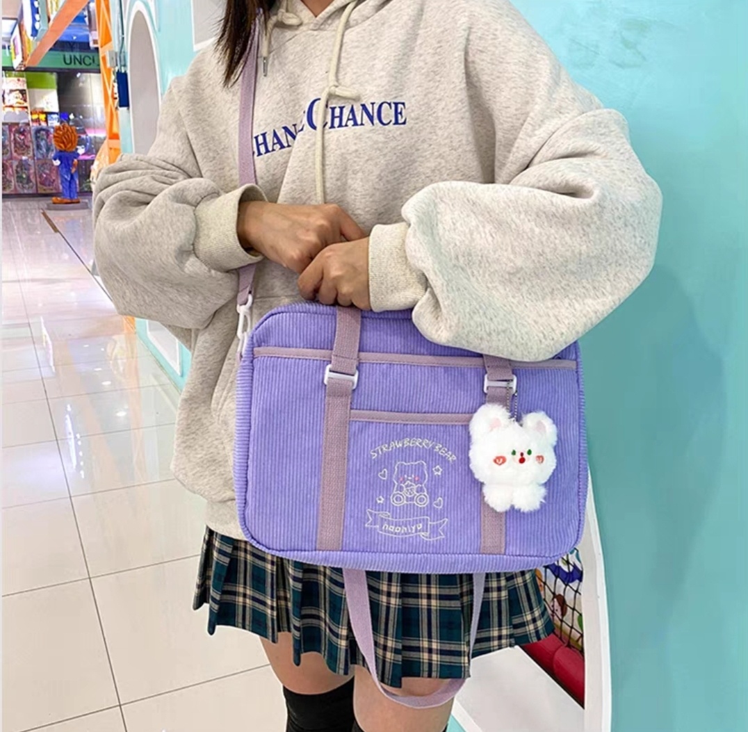 가방뱃지증정 골덴베어 코듀로이 숄더백 3컬러 봄 겨울 가을 대학생 중학생 고등학생 메신저백 신학기 새학기선물 방수 대용량 아이패드 노트북 책가방 유니크 우정템