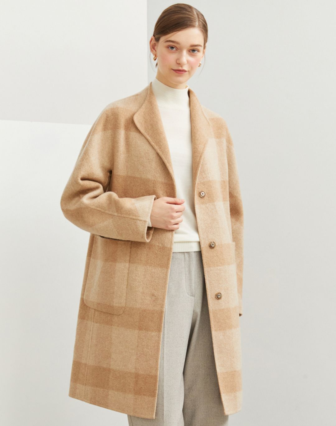 포스티 23fw 닥스 여성 베이지 체크 울캐시미어혼방 롱코트dlco3d992i2