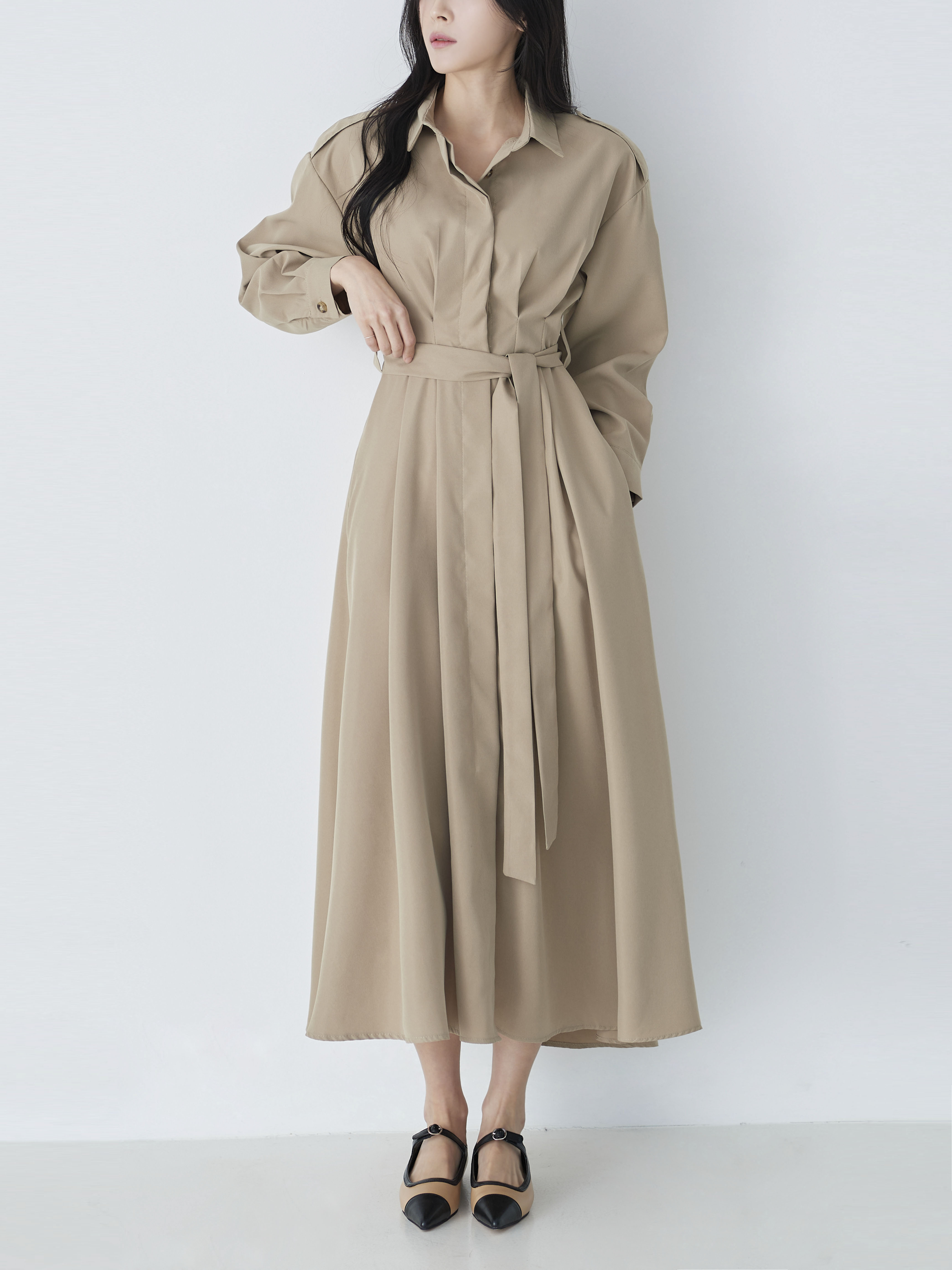 리틀마켓 카라 핀턱 플리츠 벨티드 셔츠 트렌치코트 롱 원피스 Ob16b3 바바리 플레어 A라인 벨트 베이지 카키 블랙 하객 결혼식 모임 오피스 출근 코디 룩 봄 가을 간절기