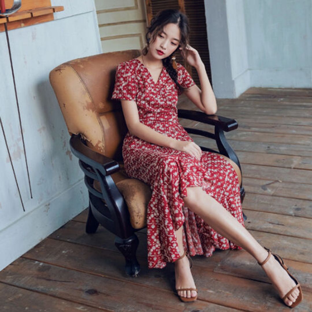 포스티 윈디 브이넥 맥시 랩 원피스