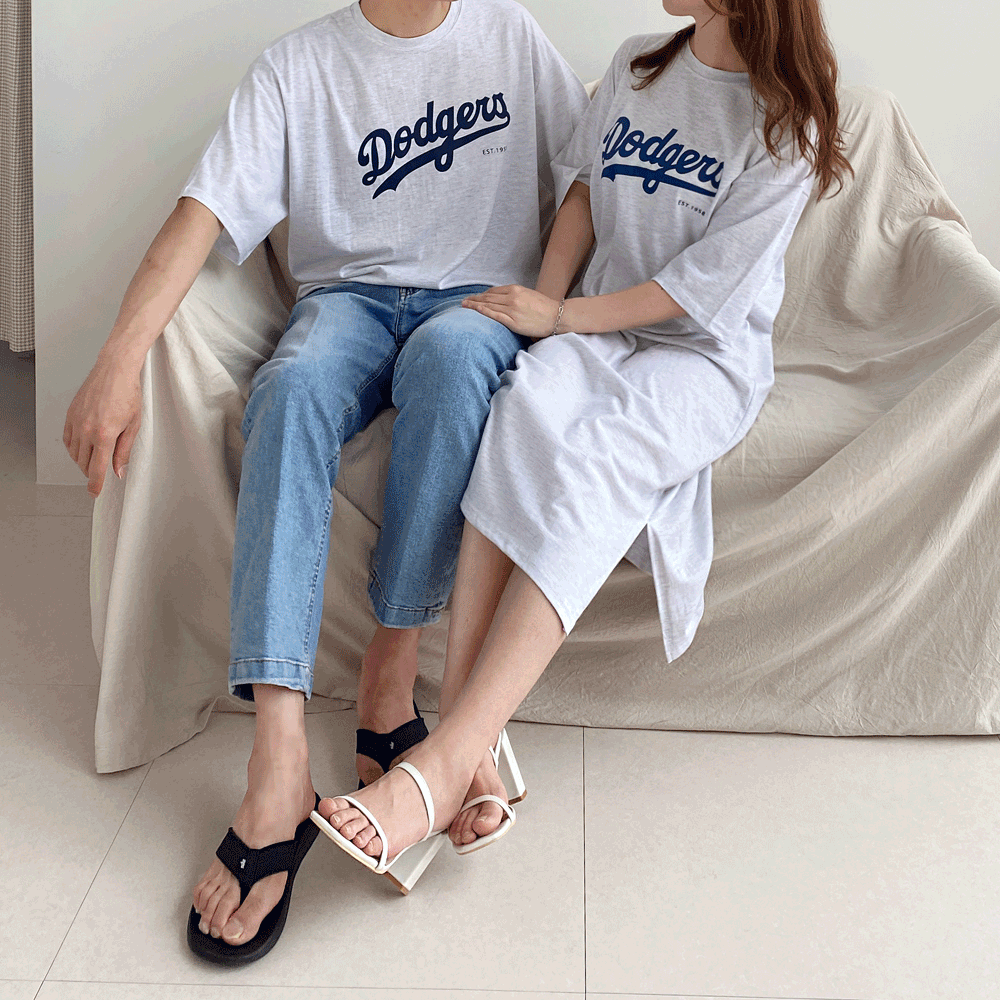 여름 반팔 커플룩 원피스 시밀러룩 커플시밀러룩 빅사이즈 트레이닝 츄리닝 세트 신혼 바캉스룩 여행 커플티 커플코디 커플츄리닝 꾸안꾸 나들이 패션 휴가패션 캠핑코디