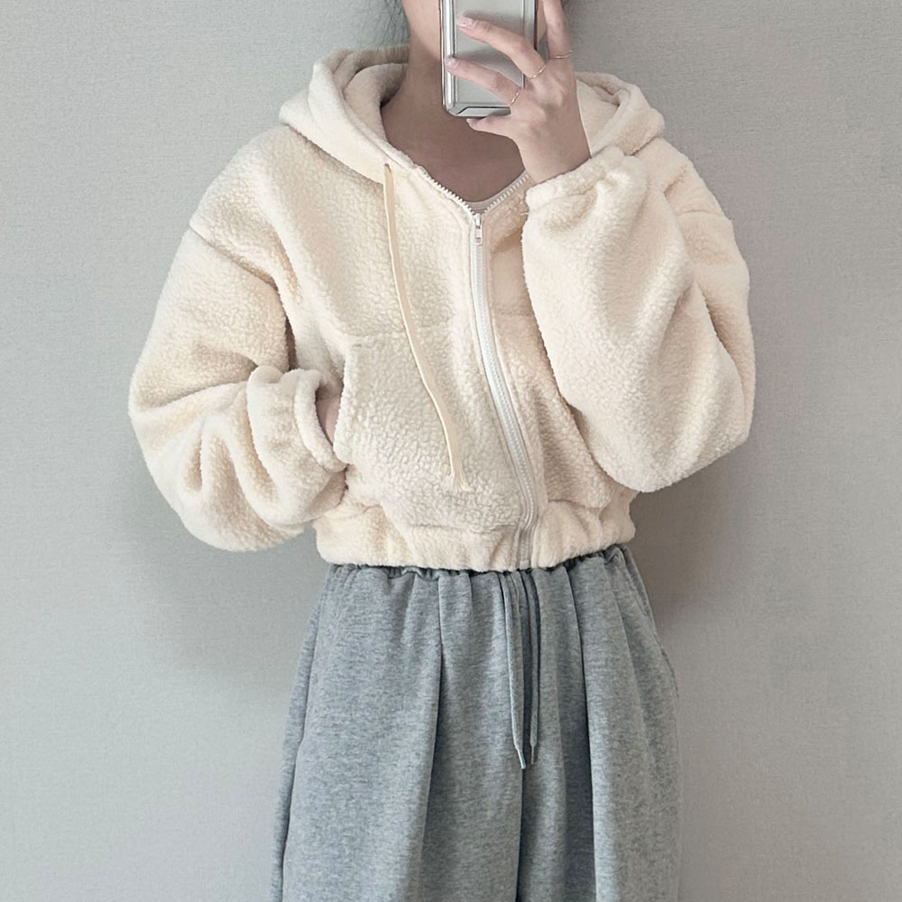 아방핏존귀 크롭양털점퍼 양털후드집업 양털후드점퍼 양털잠바 뽀글이잠바 뽀글이집업 뽀글이점퍼 뽀글이후드집업 뽀글이후드점퍼 양털후리스 양털자켓 봄잠바 크롭후드집업 크롭후드점퍼