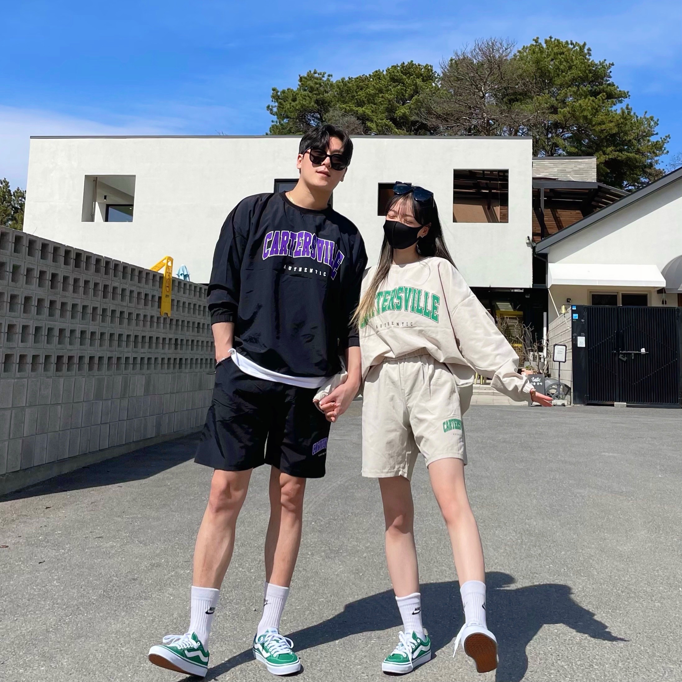 비바블 바람막이소재세트가격 맨투맨 반바지 세트 커플룩 투피스 트레이닝 세트 남녀공용 스웻 커플 시밀러룩 꾸안꾸 오버핏 봄 코디 여름 가을 빅사이즈 데이트 여행 캠핑 카고