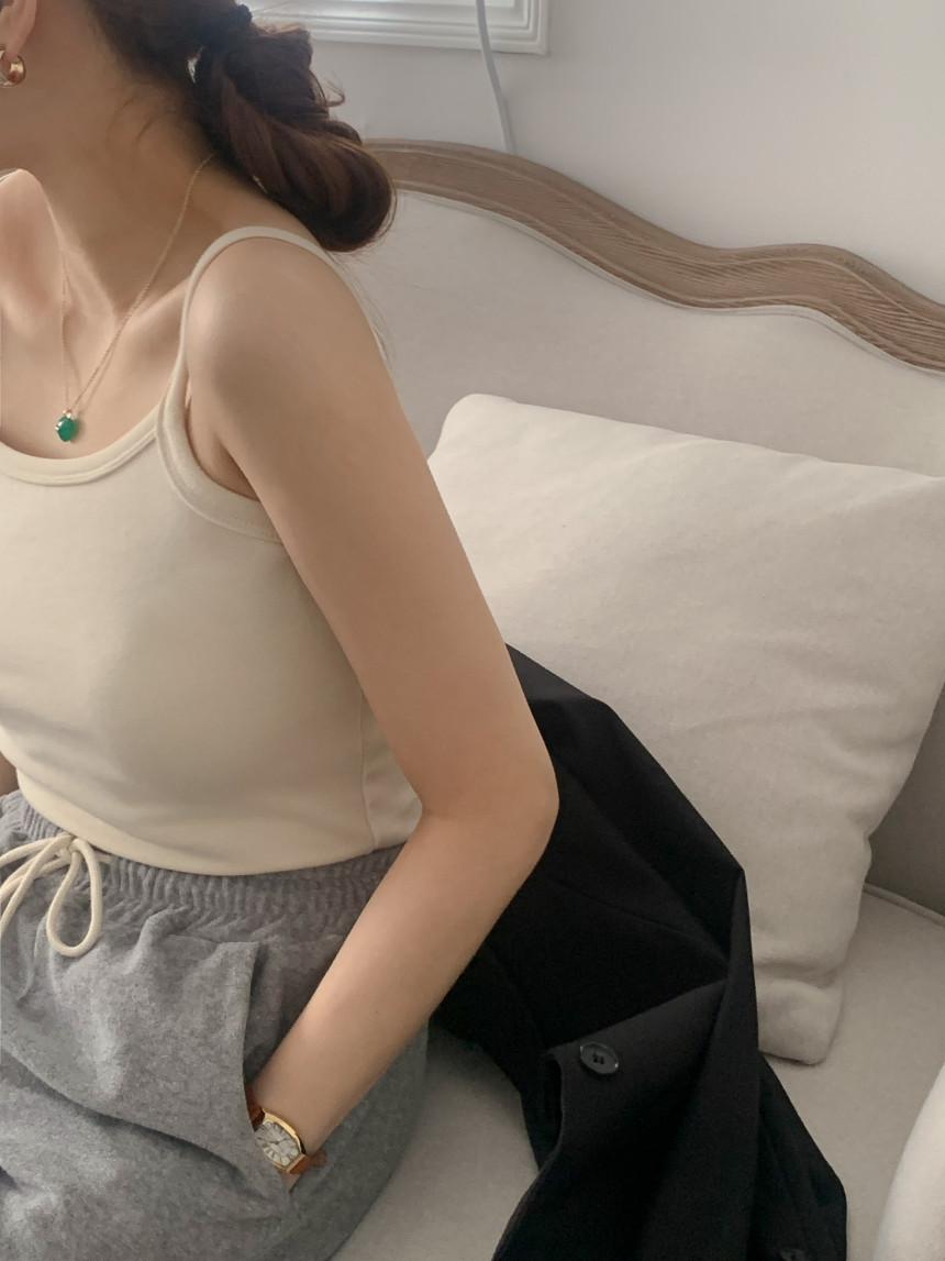 (당일)미엘 miel 너츠 나시 이너 민소매 여름 끈나시 (4col)