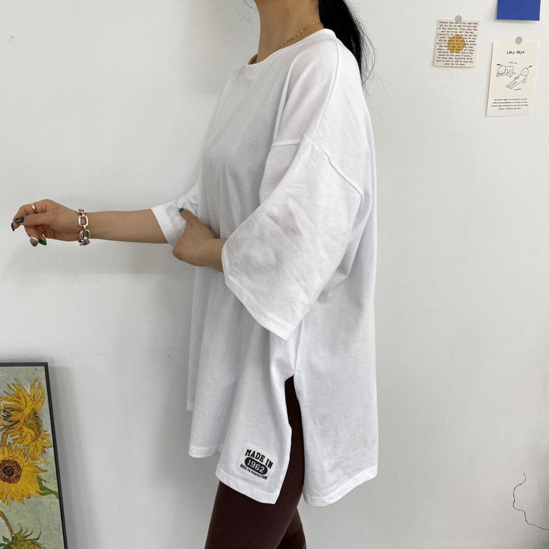 여자 흰 티 이너 반팔 트임 티