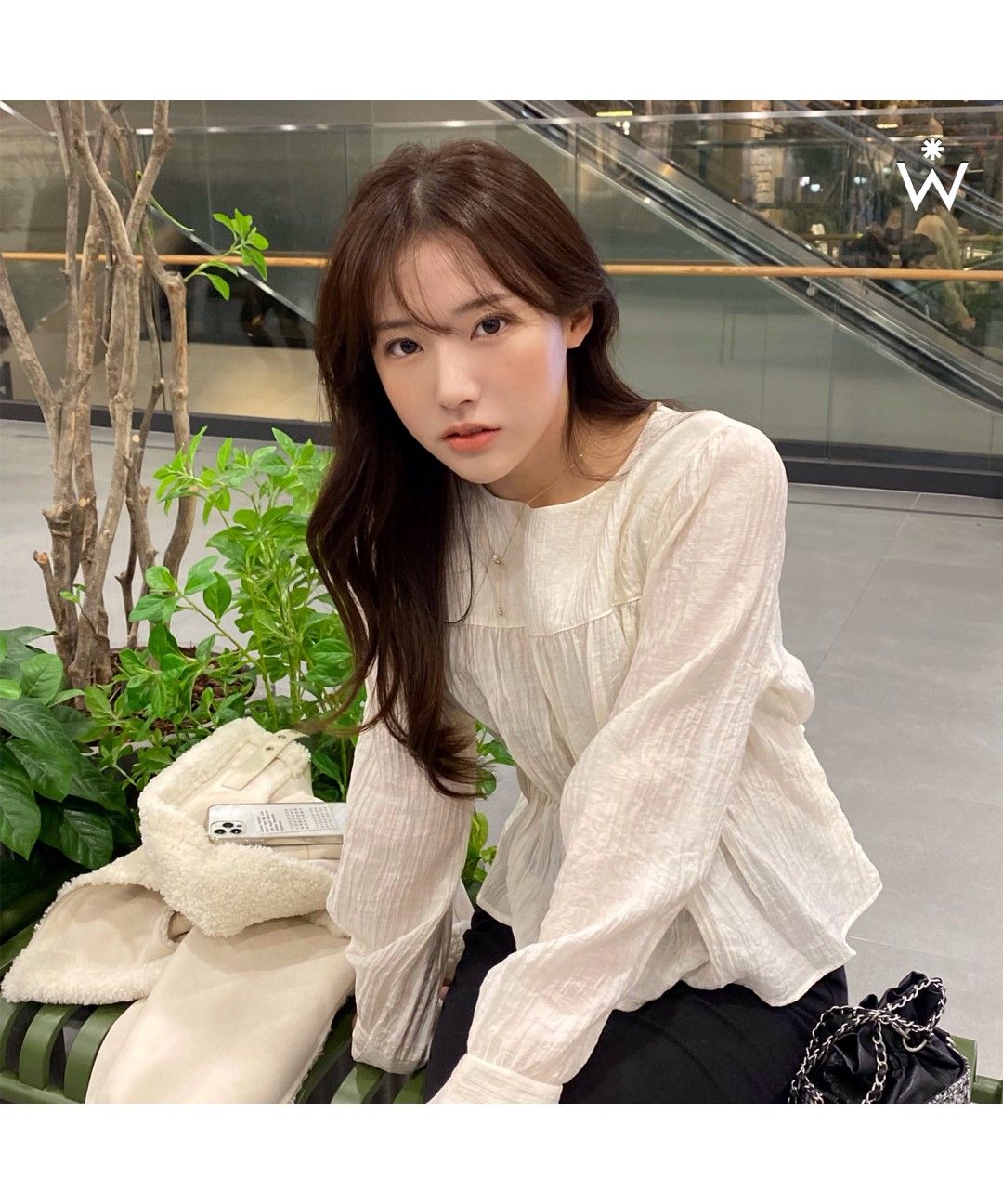 백 리본 프릴 셔링 러블리 긴팔 블라우스 Wiaabl074