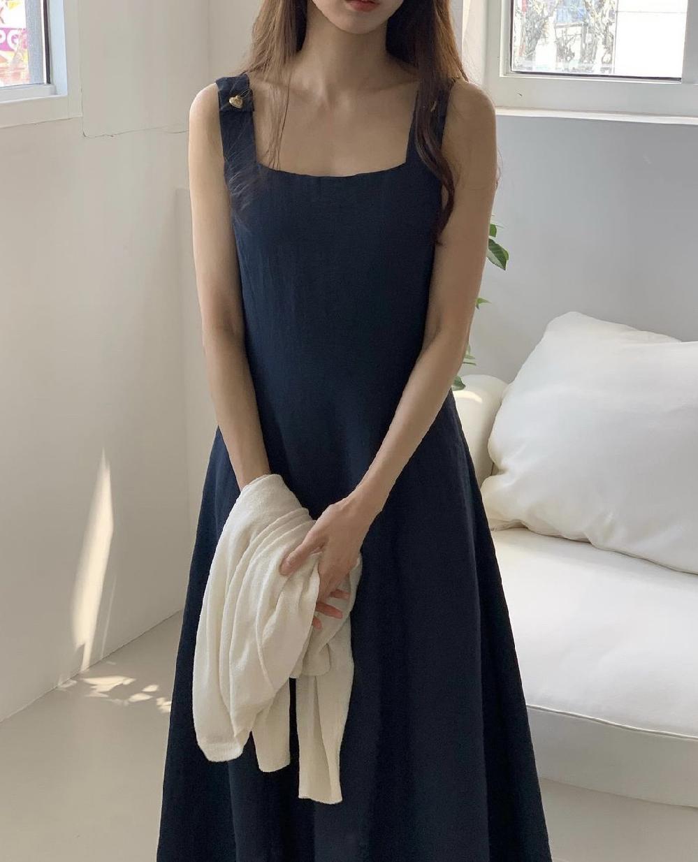 나우어데이즈 jinsim 진심 잔느 린넨 원피스 슬리브리스 A라인 플레어 나시 롱 ops