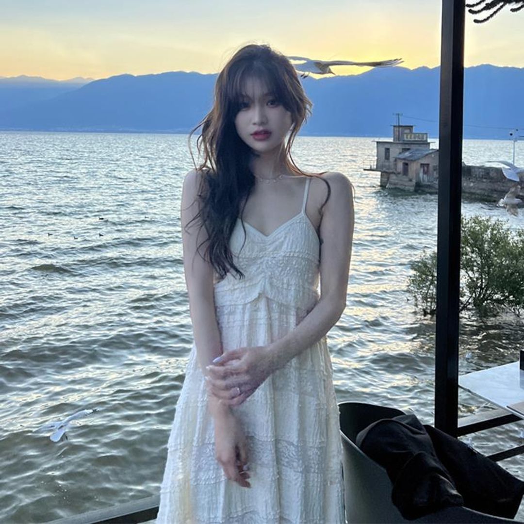 직진배송 민소매 파티 룩 여행 브이넥 섹시 비치 드레스 나시 원피스 봄 여름 가을 슬림 A 라인 미드 길이 스커트 여성 의류